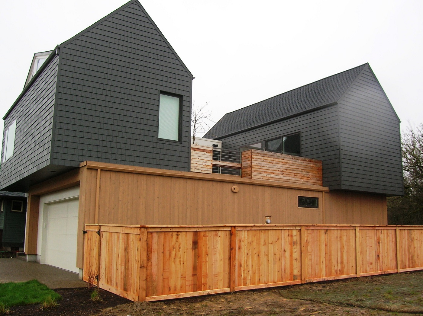 Cedar Privacy Fence With No Gaps - Cascade Fence & Deck